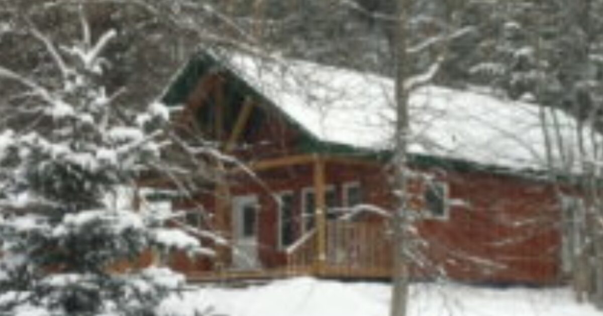 Summit Creek Cabins | Go Crowsnest Pass