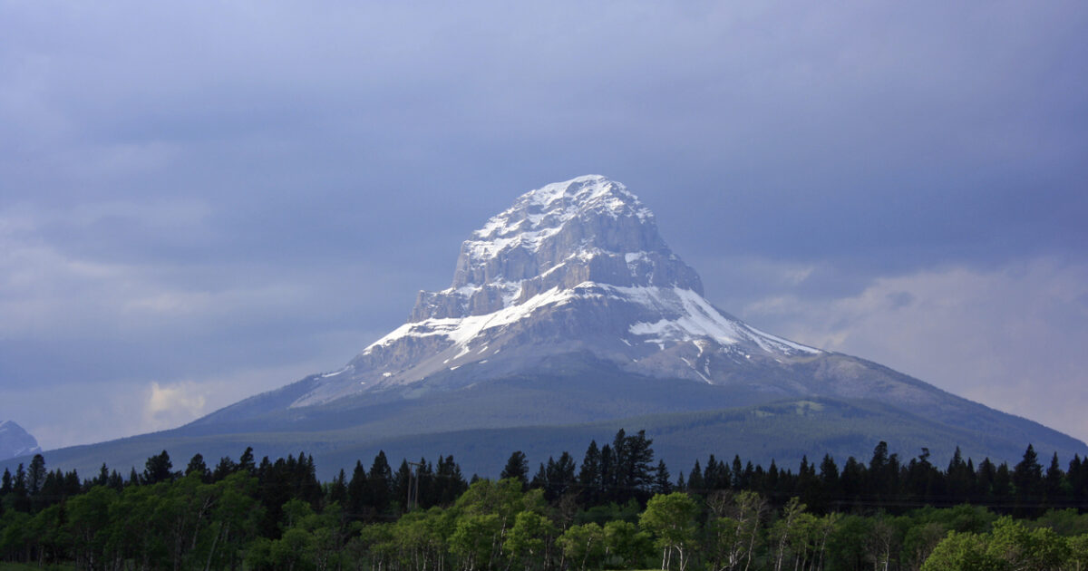 Charmed Resorts | Go Crowsnest Pass